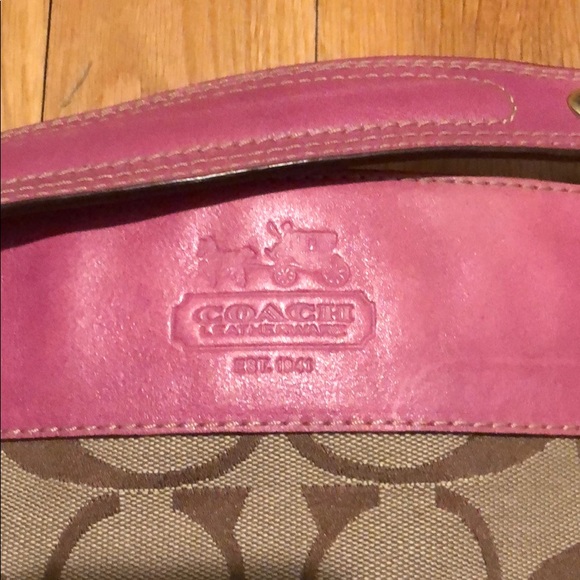 Coach | Bags | Coach Bag With Gold Hardware | Poshmark